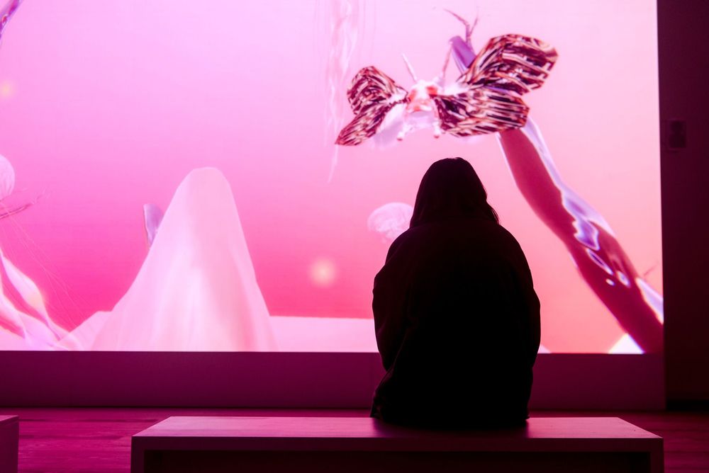 Saatchi x INSTAGRAM | HERVISIONS